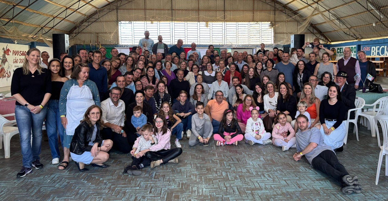 5° encontro da família Ceolin celebra 100 anos do Casarão