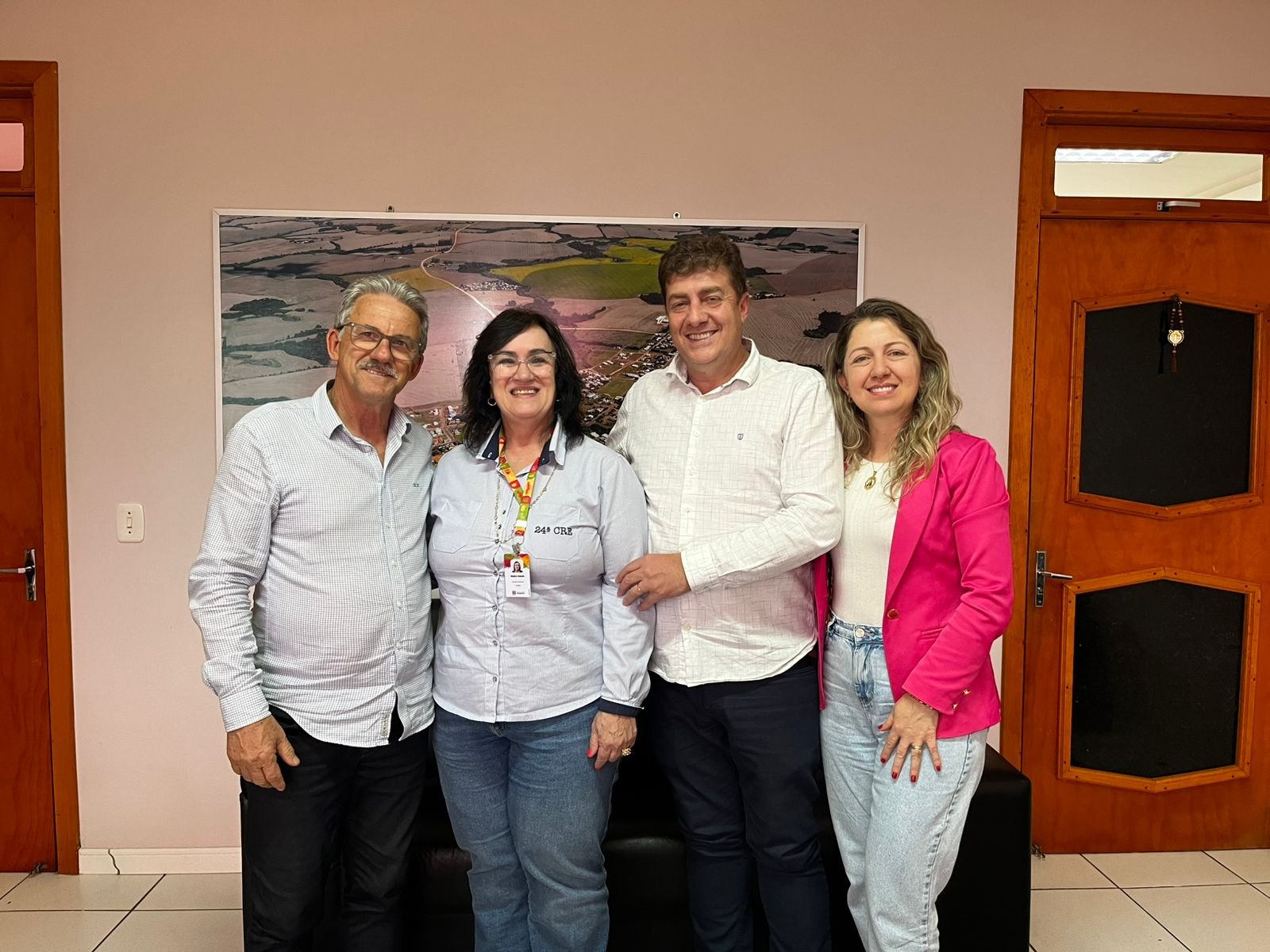 Coordenadora da 24ª CRE visita Estrela Velha | Rádios Sobradinho e Jacuí