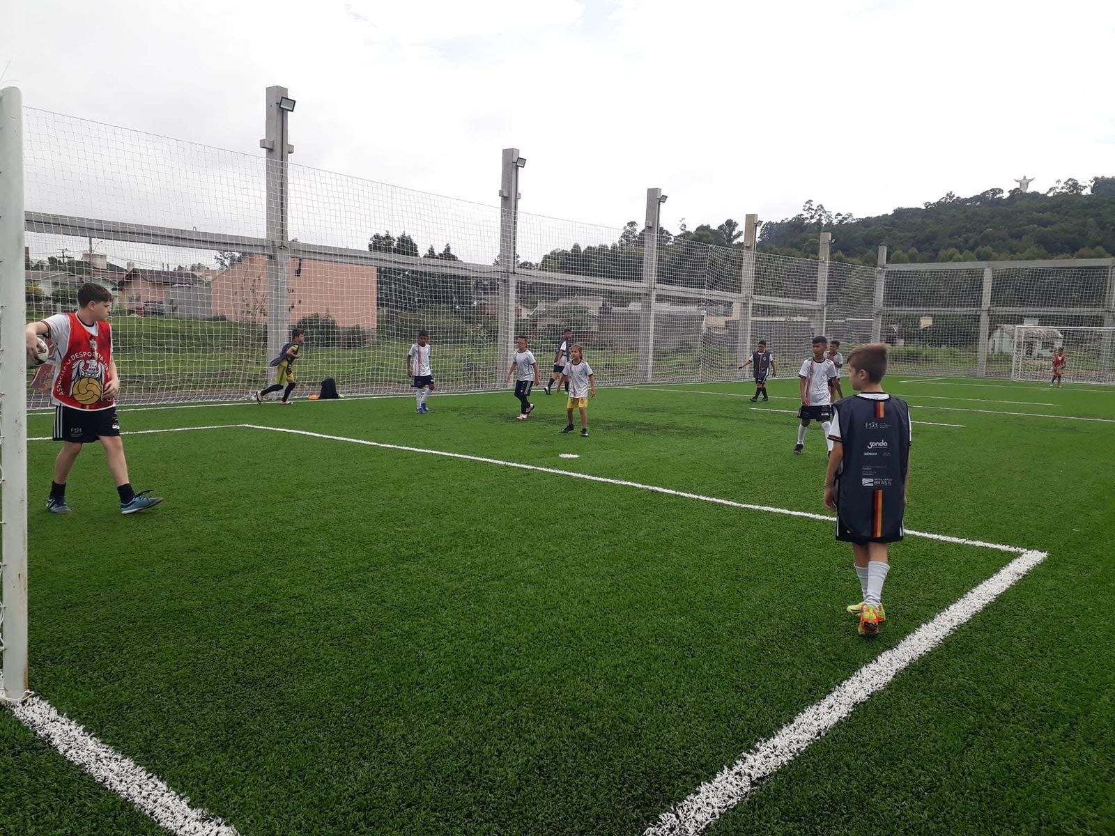 Associação Esportiva Maieron passa a disponibilizar quadra society e ...